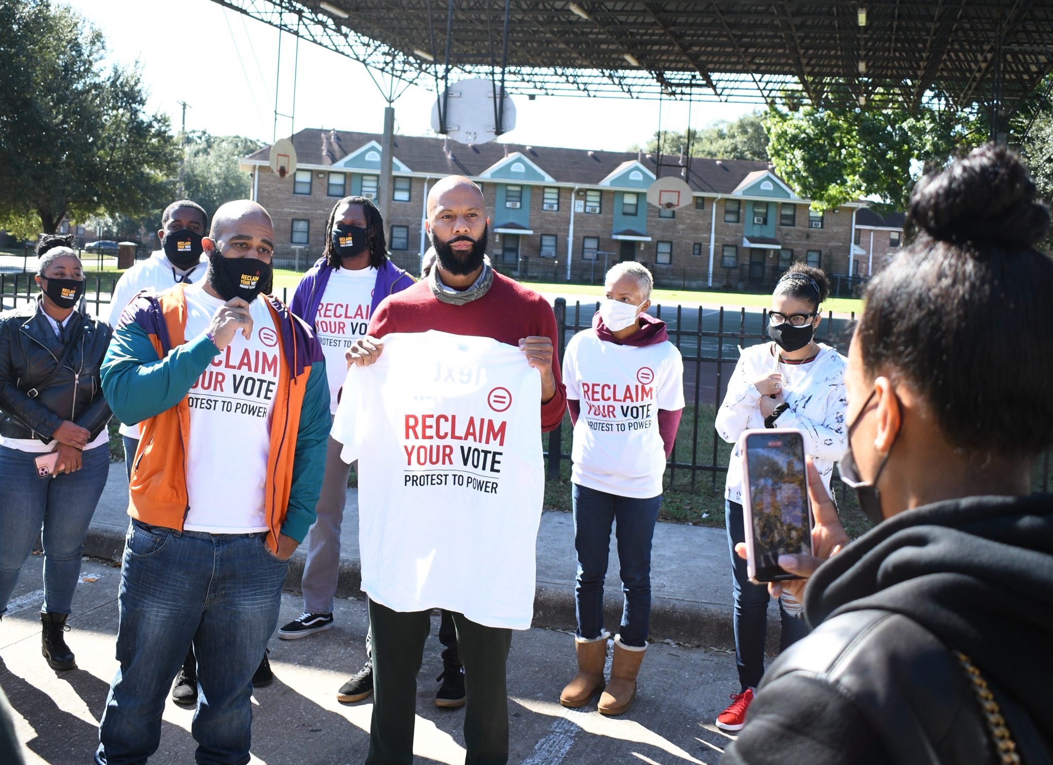Common Comes to Cuney Homes - DefenderNetwork.com