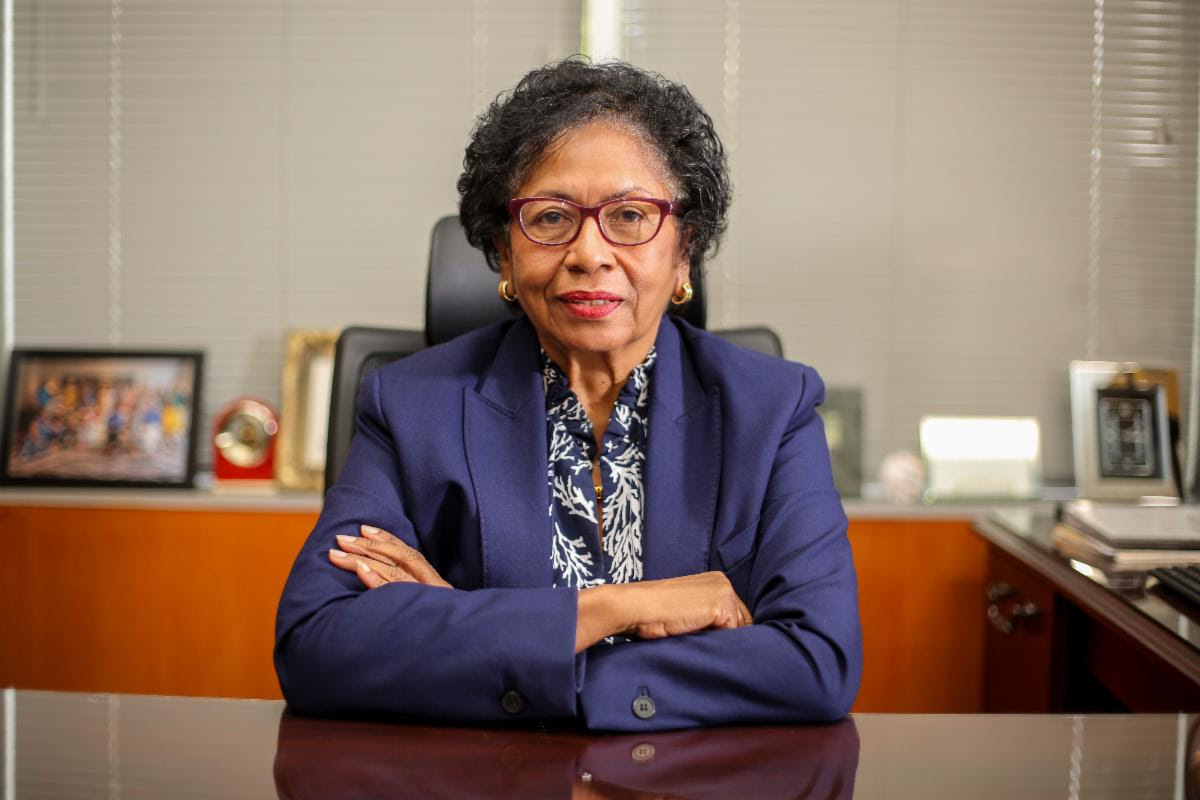 Ruth Simmons will resign early as president of PVAMU