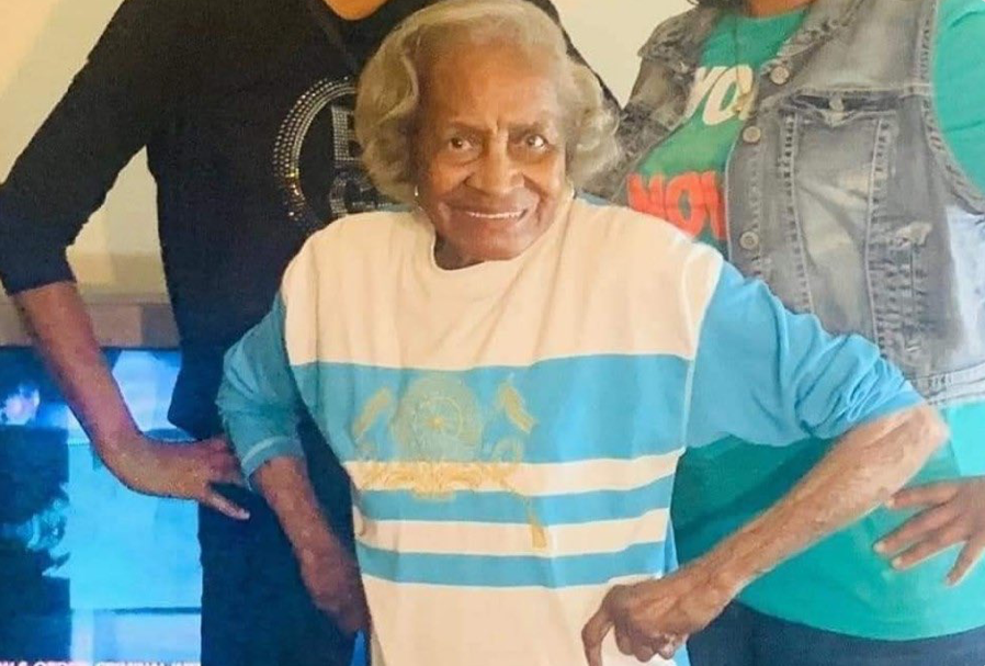 Ms. Holla, beloved Internet sensation, dies at age 97 - DefenderNetwork.com