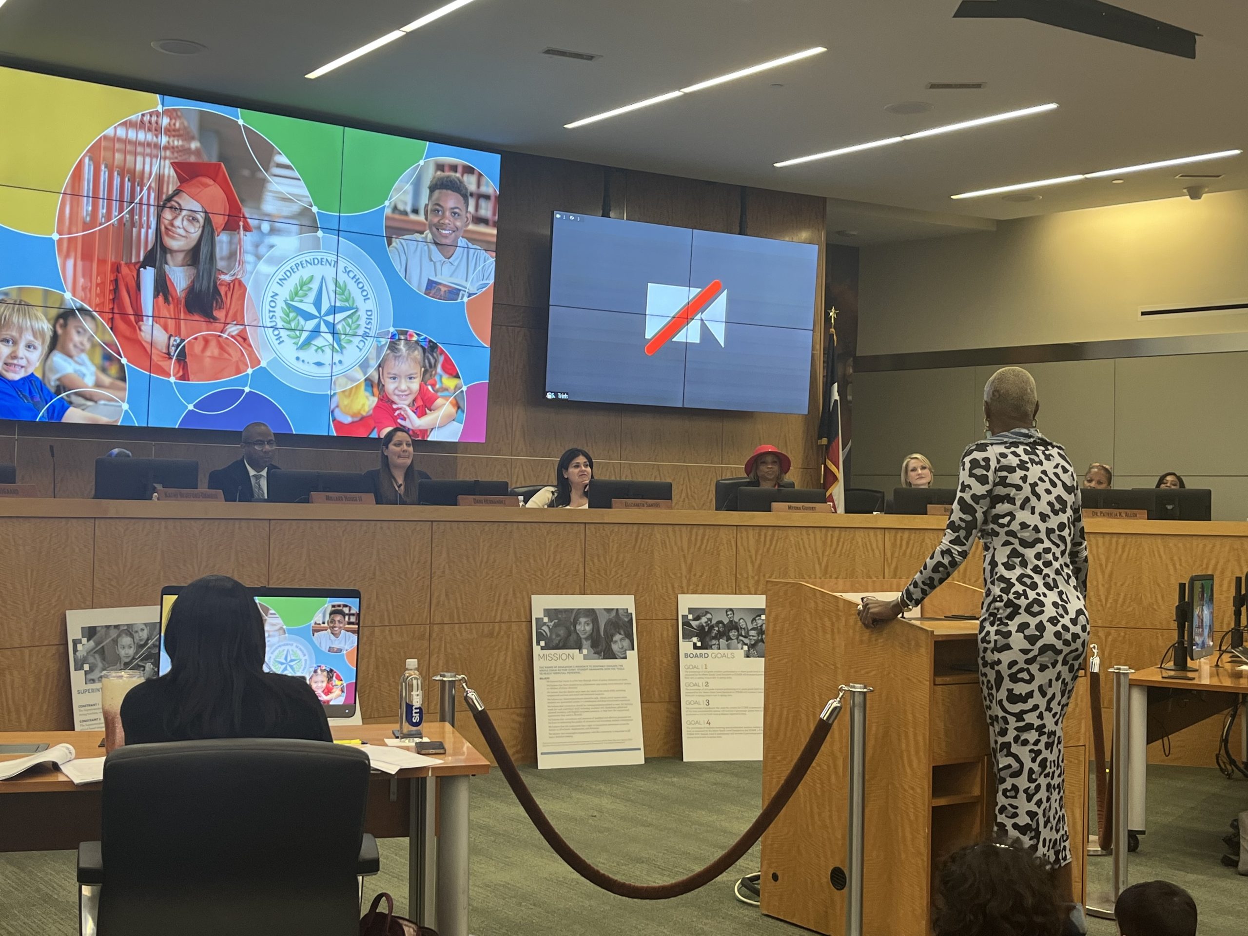 Community voices help Yates principal Guillory keep job ...