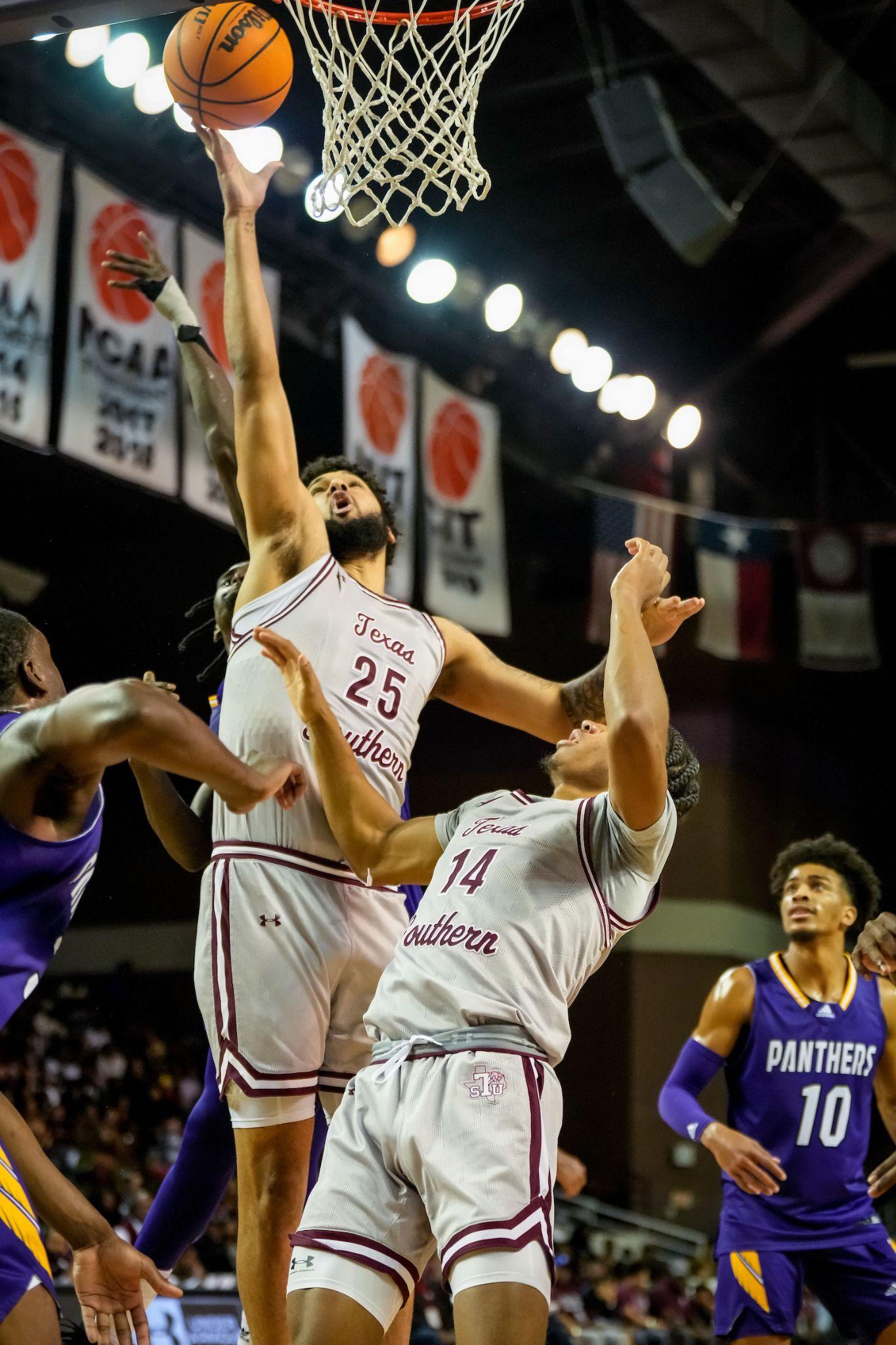 TSU enters high-stakes regular-season finale against PV
