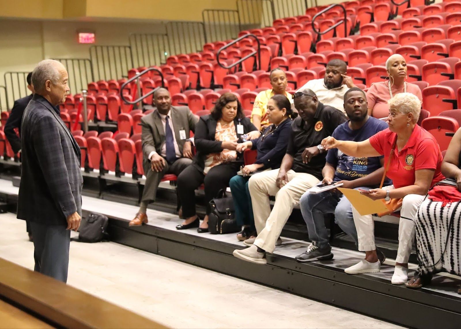 HISD Superintendent Mike Miles addresses concerns at Yates