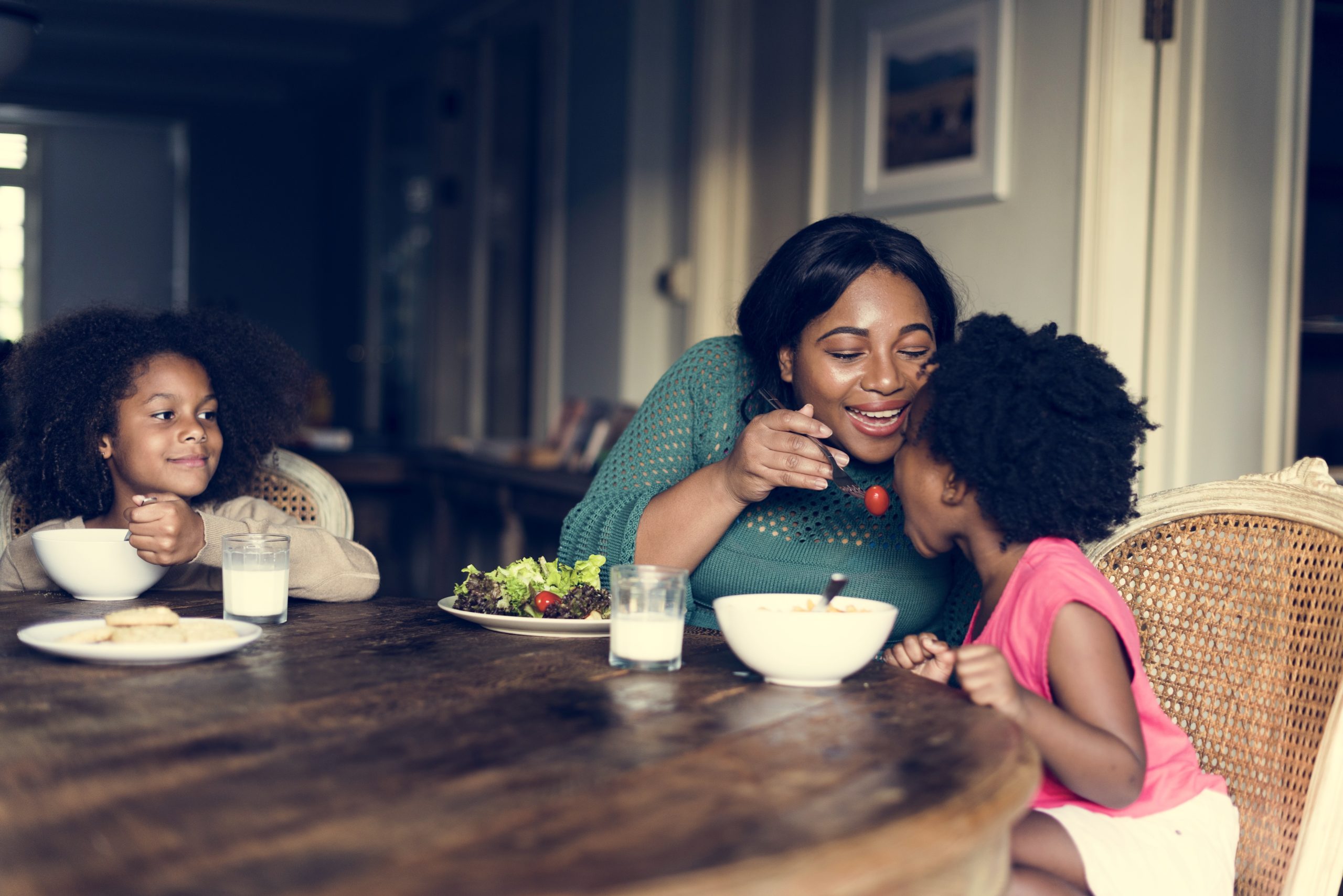 Teach your kids how to ‘snack healthy’ with these 4 ideas