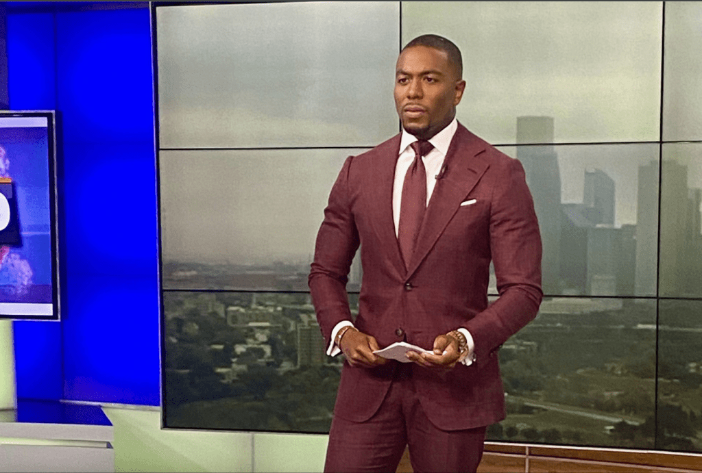 ABC 13 Anchor Chauncy Glover signs off after 8 years