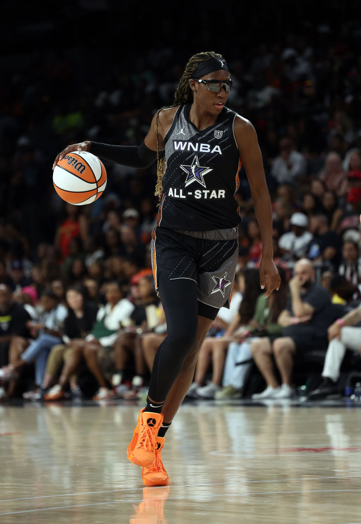 Happy Founders' Day, Zeta Phi Beta! Here are some famous Zetas