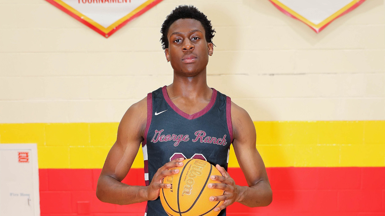 Presbyterian College welcomes Chidi Chiakwelu for basketball ...