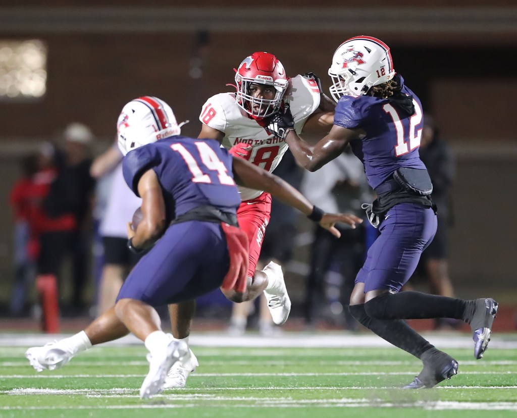 Charles Ross, top-rated linebacker in Texas, commits to LSU ...