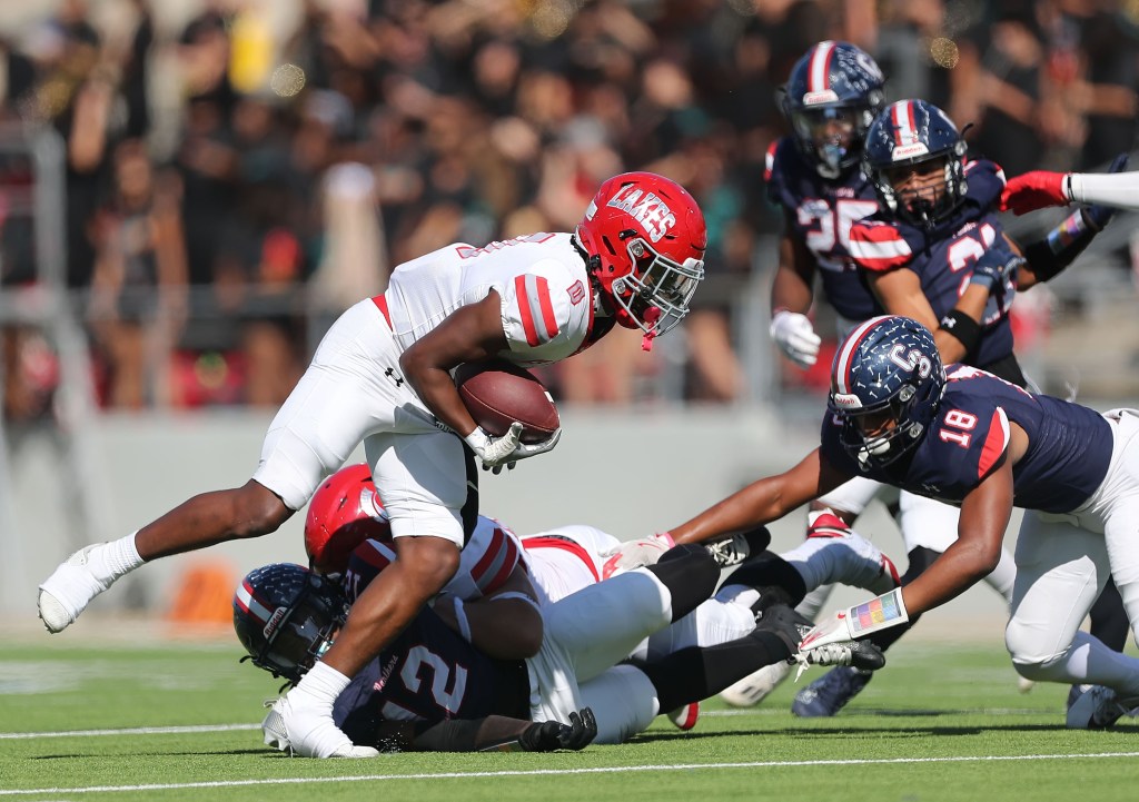 Cypress Lakes' Landon Bridges: A star running back's journey ...