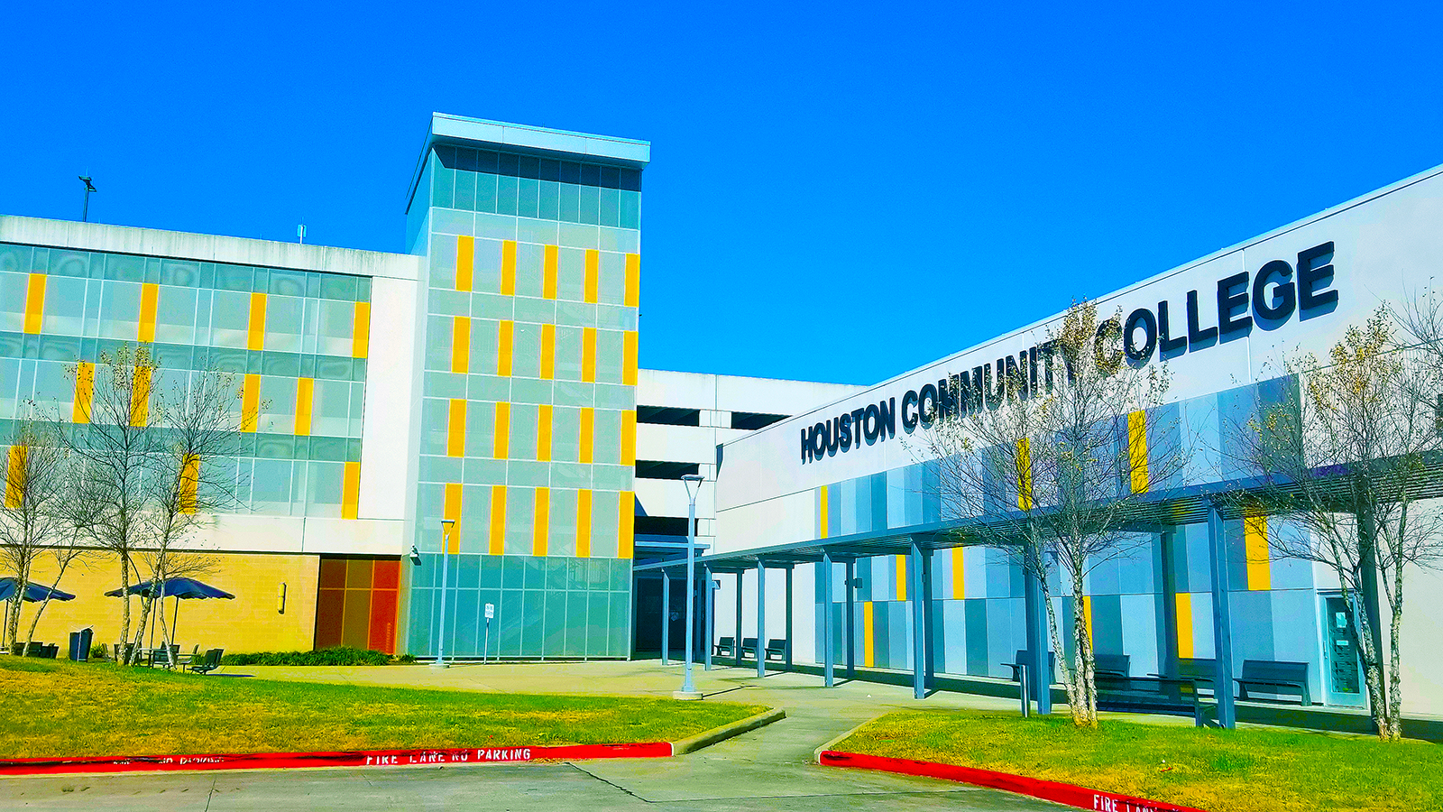 Houston expands solar jobs program with HCC partnership ...