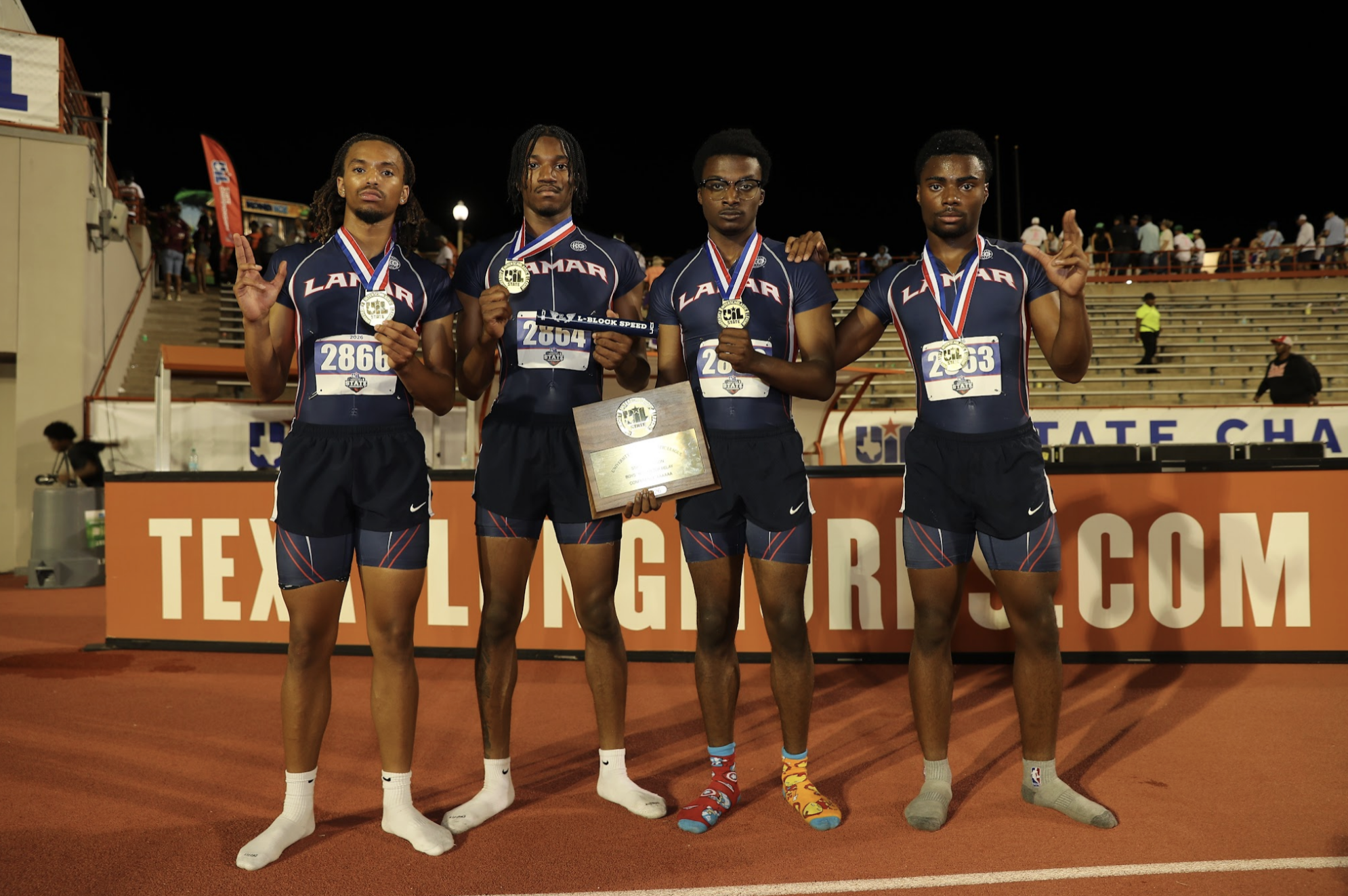 Lamar relay team breaks 31-year-old record - DefenderNetwork.com